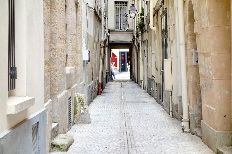 Paris : Impasse Saint-Denis, réminiscence médiévale en plein coeur de ...