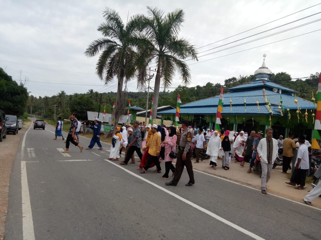 Polsek Sungai Raya: POLSEK SUNGAI RAYA LAKSANAKAN PENGAMANAN SHALAT ...