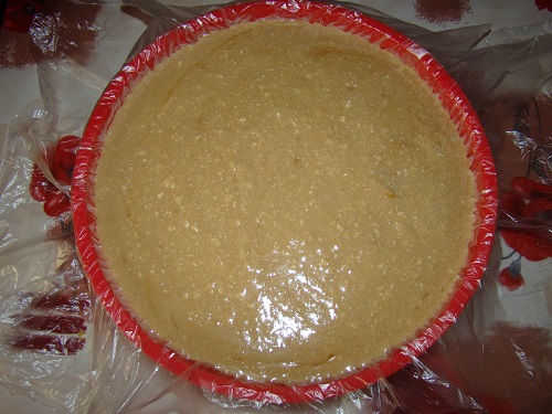 Cristina's world: Tort cu crema din lapte prins