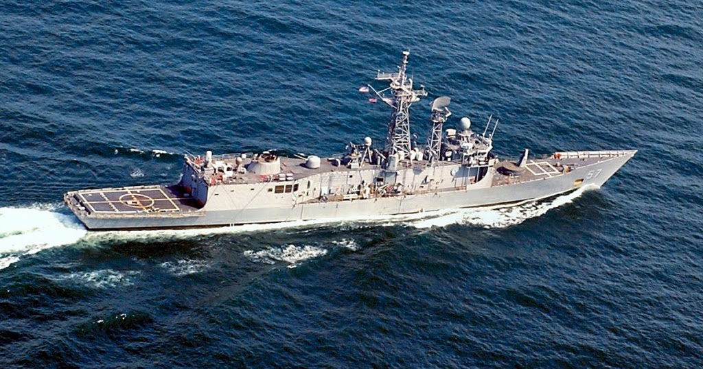 FDRA - Fuerza Naval: SAM Standard 6 hunde un buque