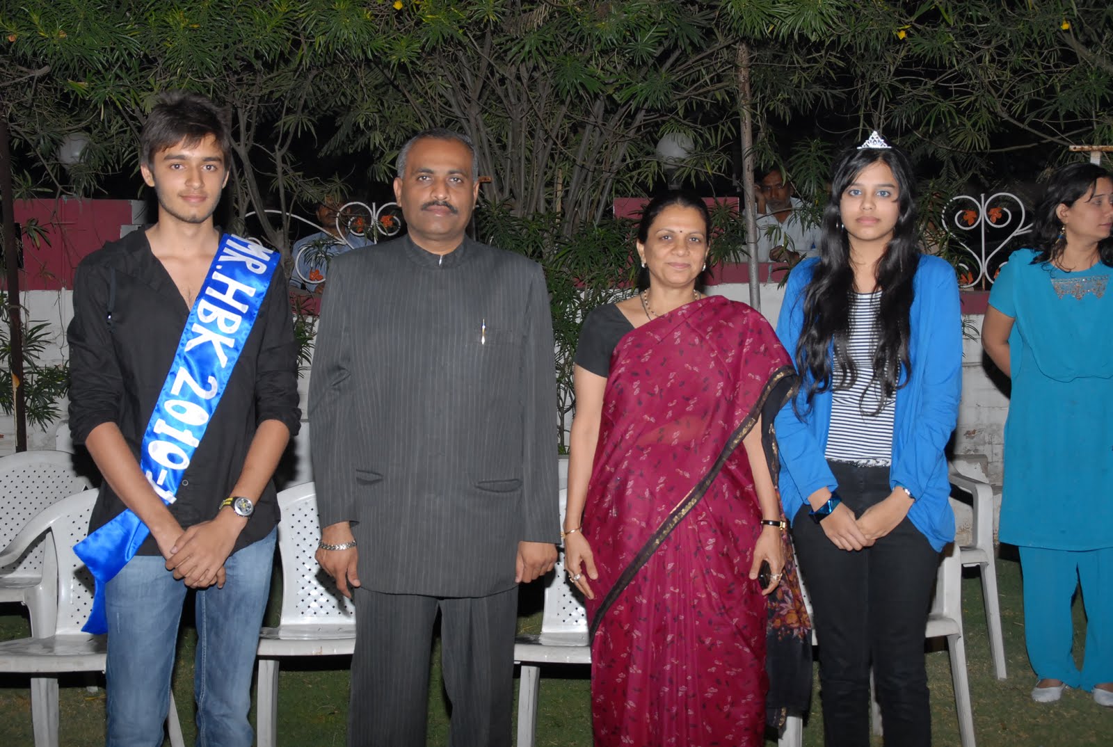 The H.B.Kapadia New High School: FAREWELL 2010-11 (28.2.2011)