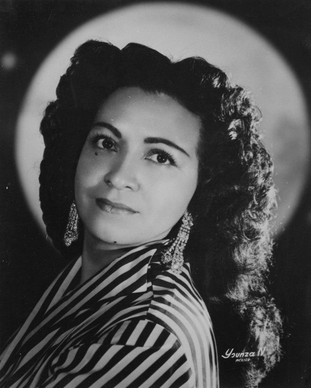 GRANDES DE MEXICO : CHELO SILVA