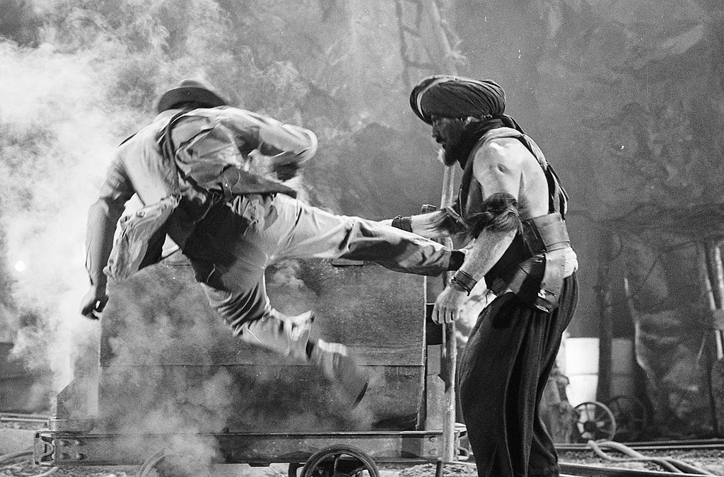 Interesting Behind the Scenes Photographs From the Filming of ‘Indiana ...