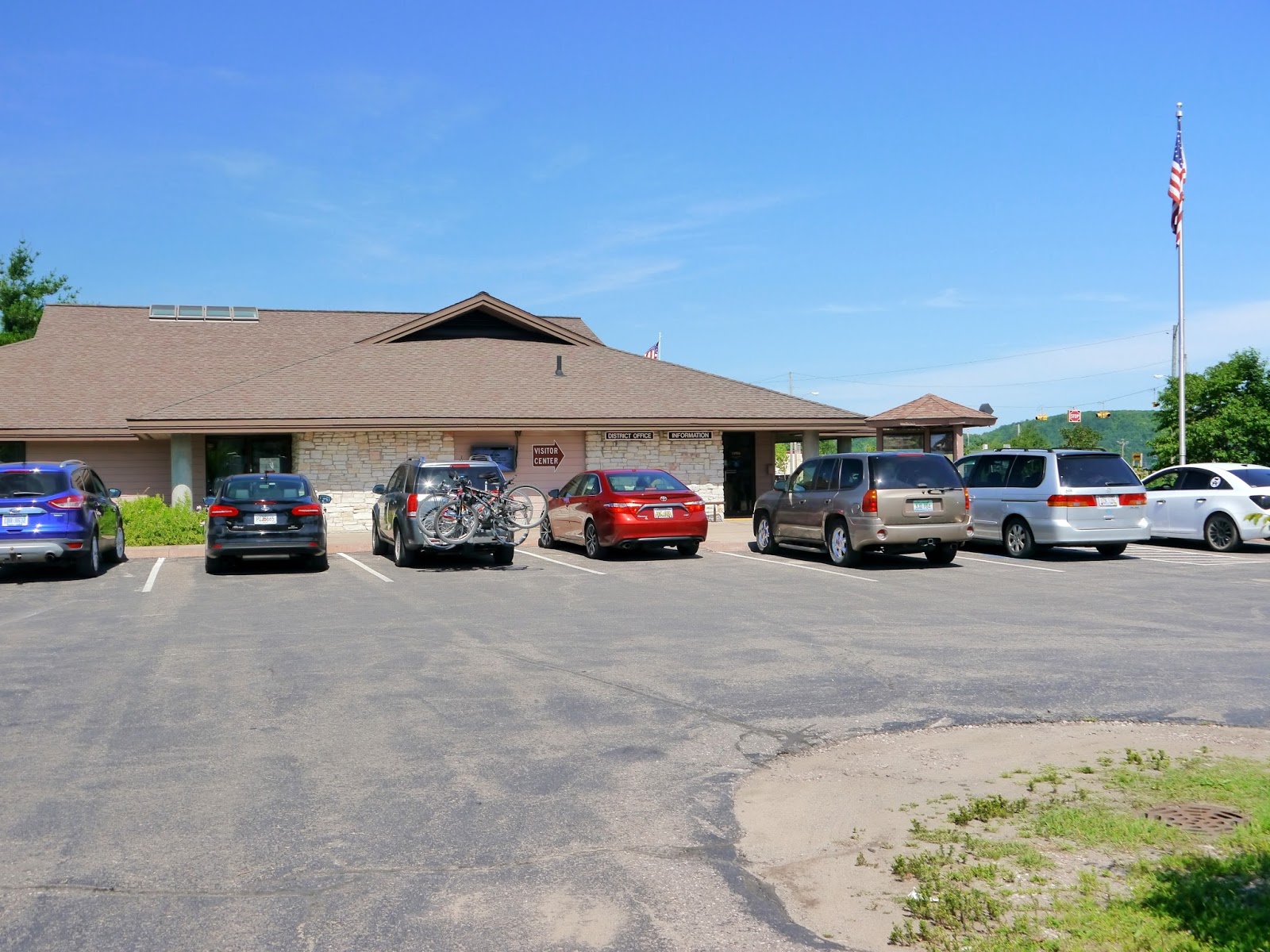 American Travel Journal: Interagency Visitor Center - Pictured Rocks ...