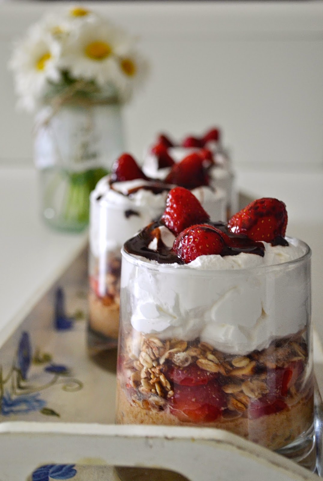 CreaCtive way of life: Recept: parfe sa jagodama, na srpski način