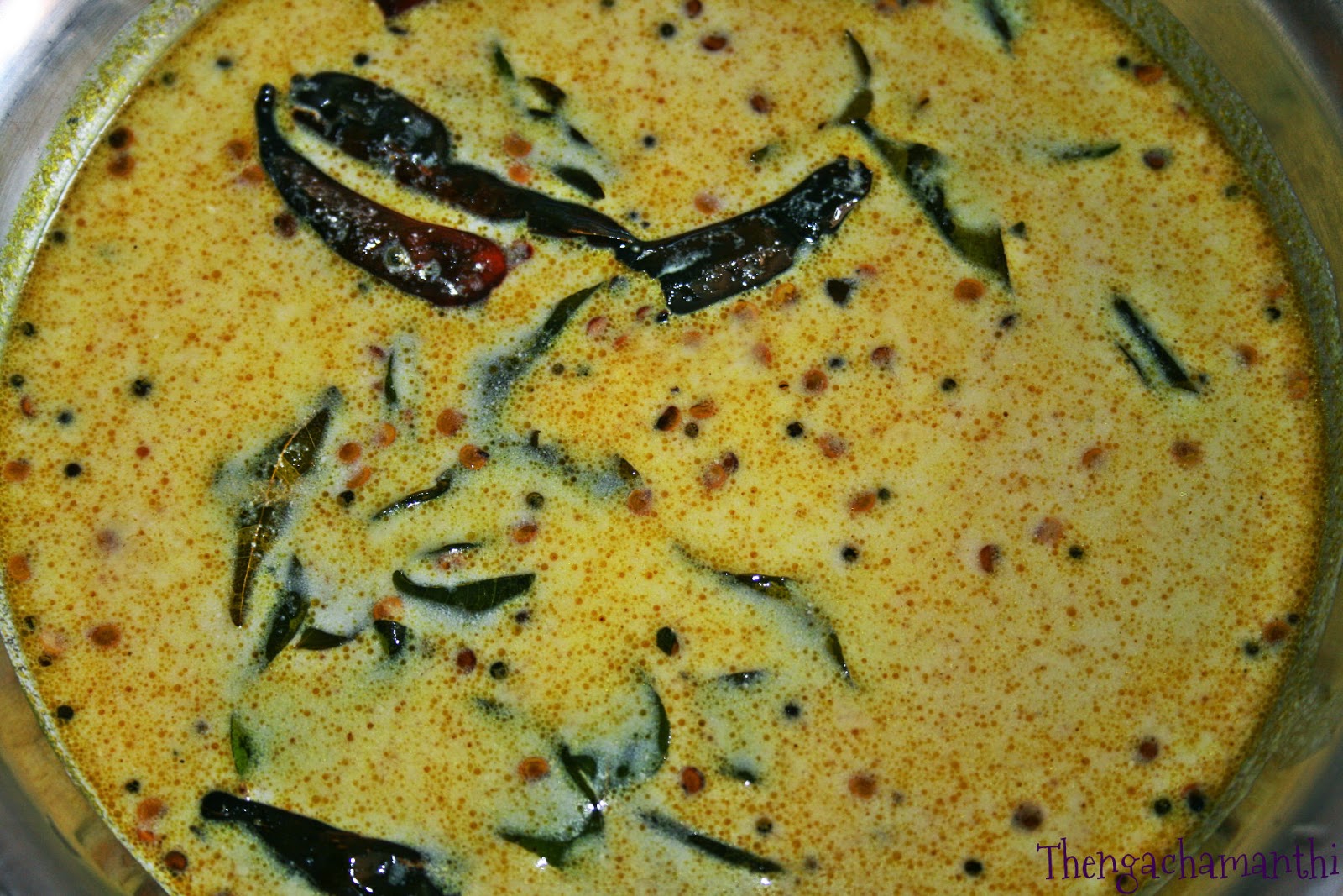 Thenga Chamanthi: Kachiya Moru Curry