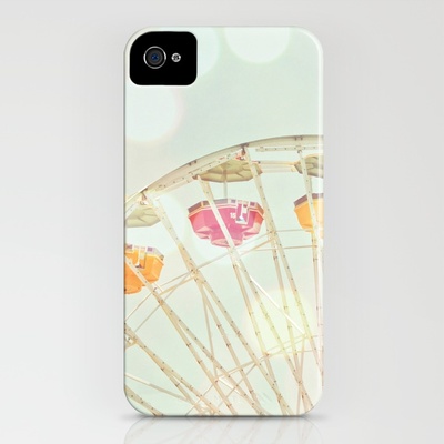 Beach Gypsies: PRETTY and PASTEL iPhone covers...GIVEAWAY!