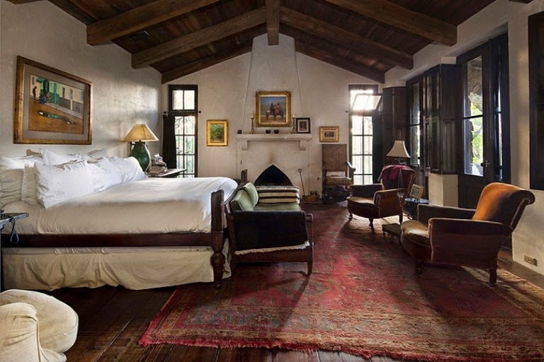 Yvonne's Interiors: Antique