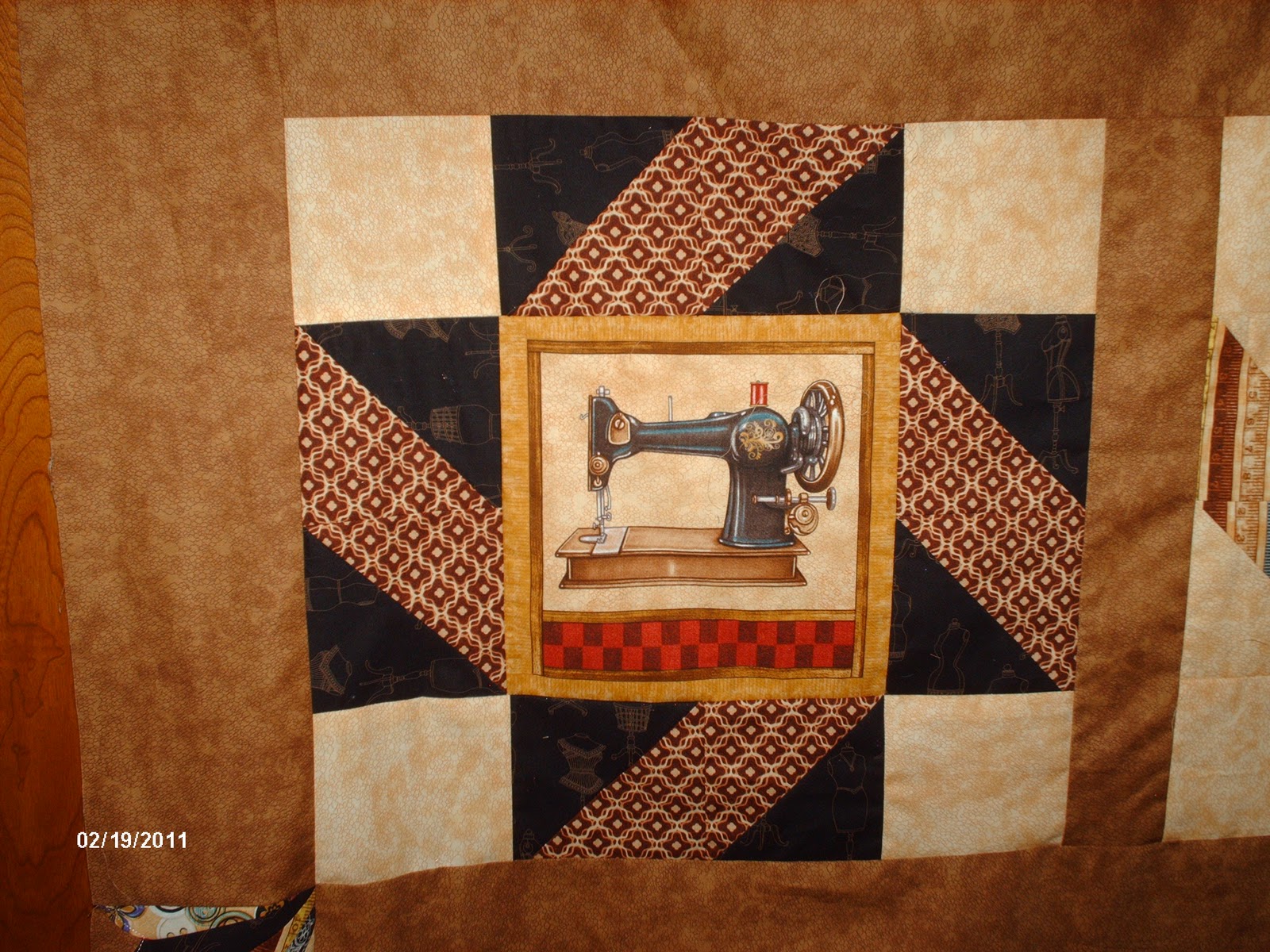 Kat's Quilts: Mrs. Sew and Sew Pictures