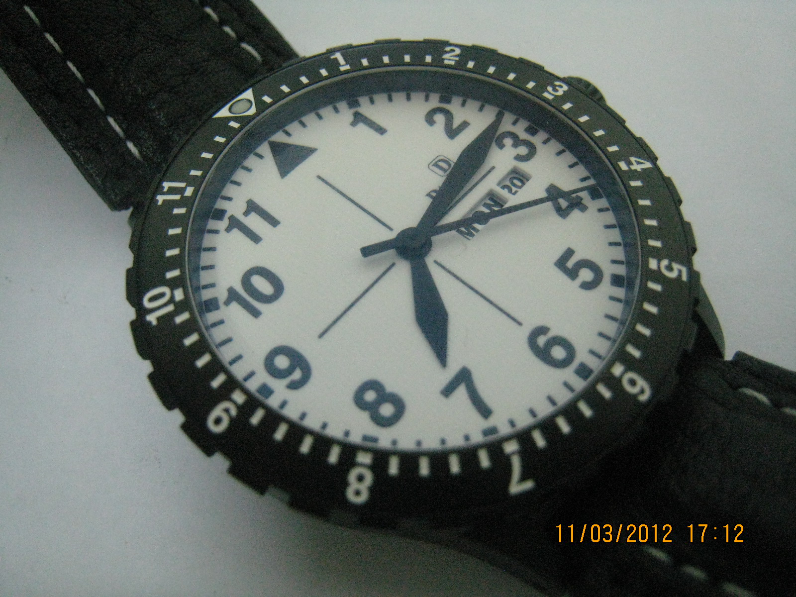 Spikynbaby Garage Sales: Damasko DA47 Black Automatic Watch