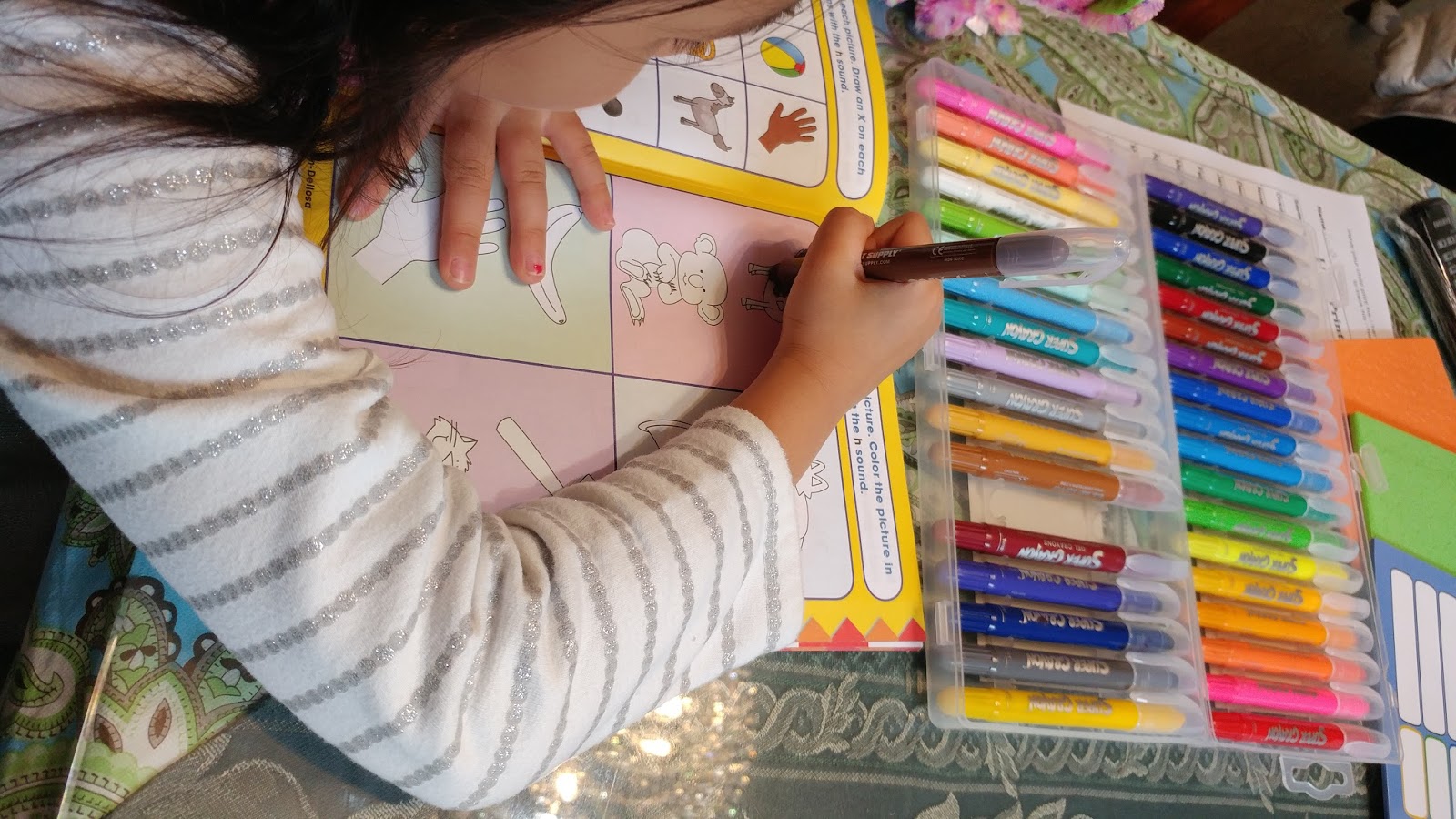 The Roving Reviewer: US Art Supply Super Crayons 36 Colors Review