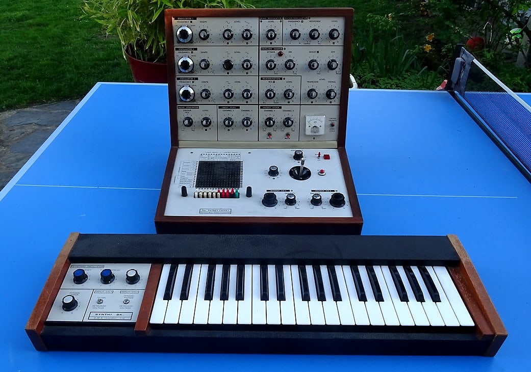 MATRIXSYNTH: EMS VCS3 1969 + Crickewood DK1 + documents , fully ...
