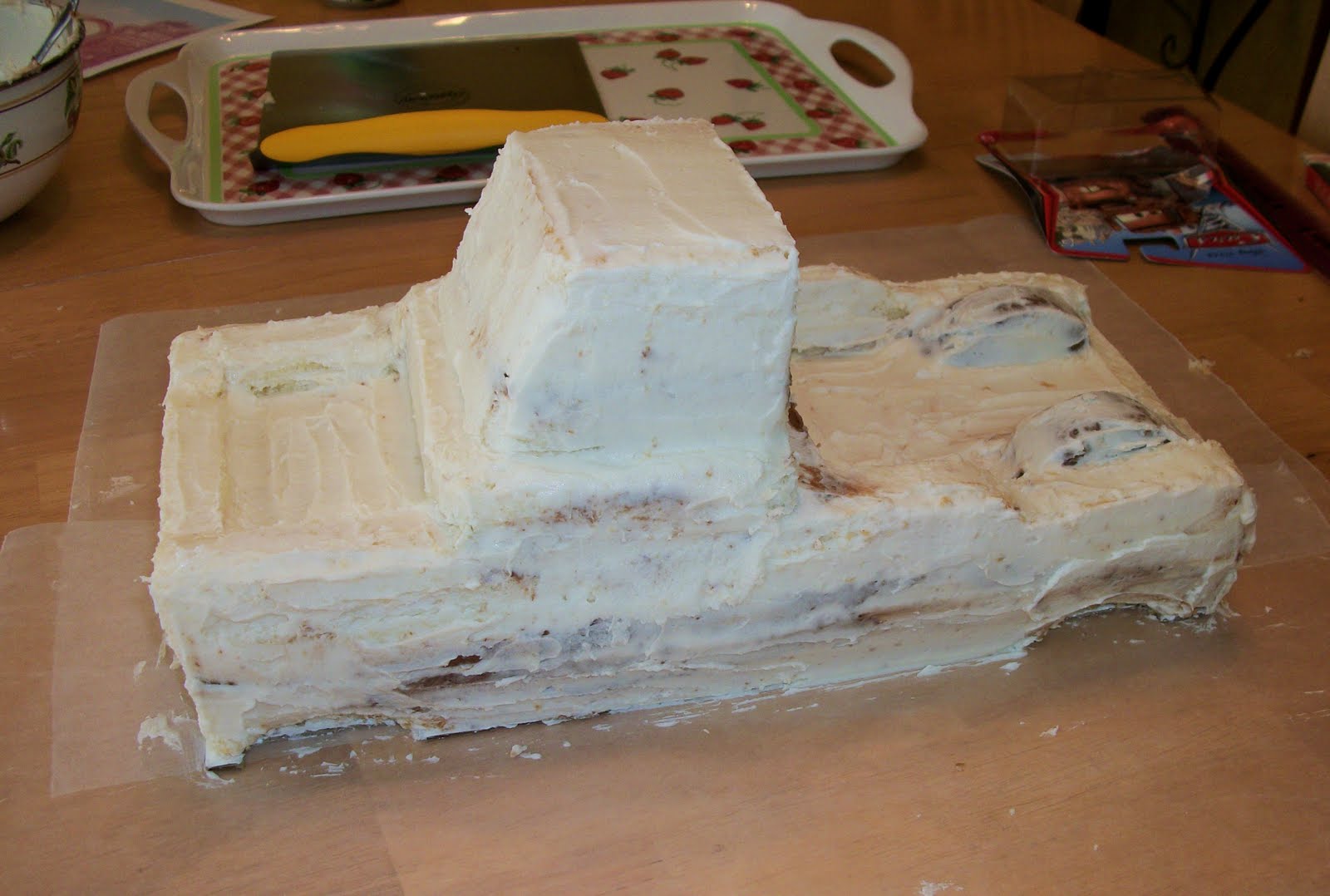 Bellissimo! Specialty Cakes: "Tow Mater Cake" - 8/11