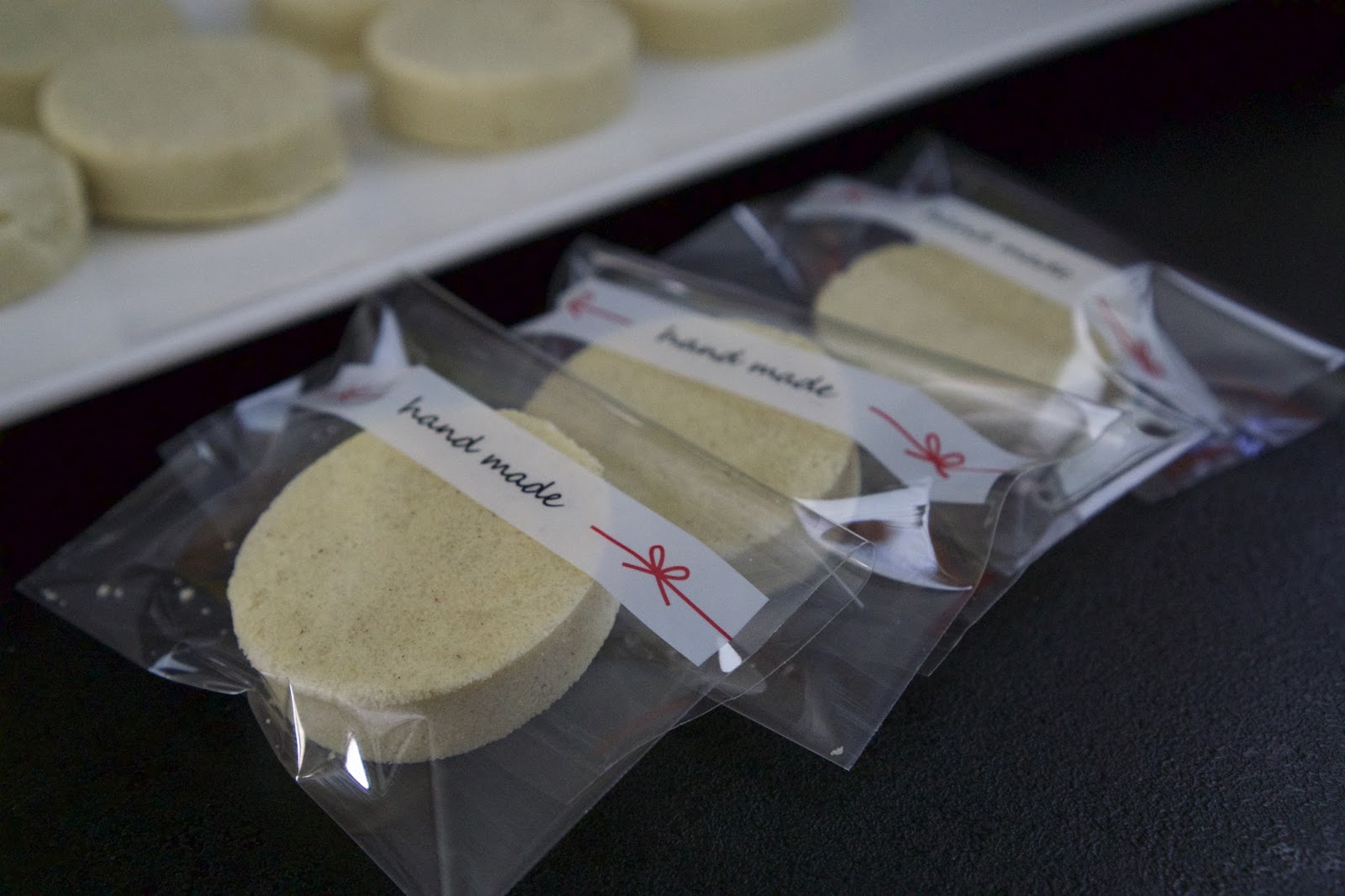 Tales of a Babbling Spoon: Classic Polvoron