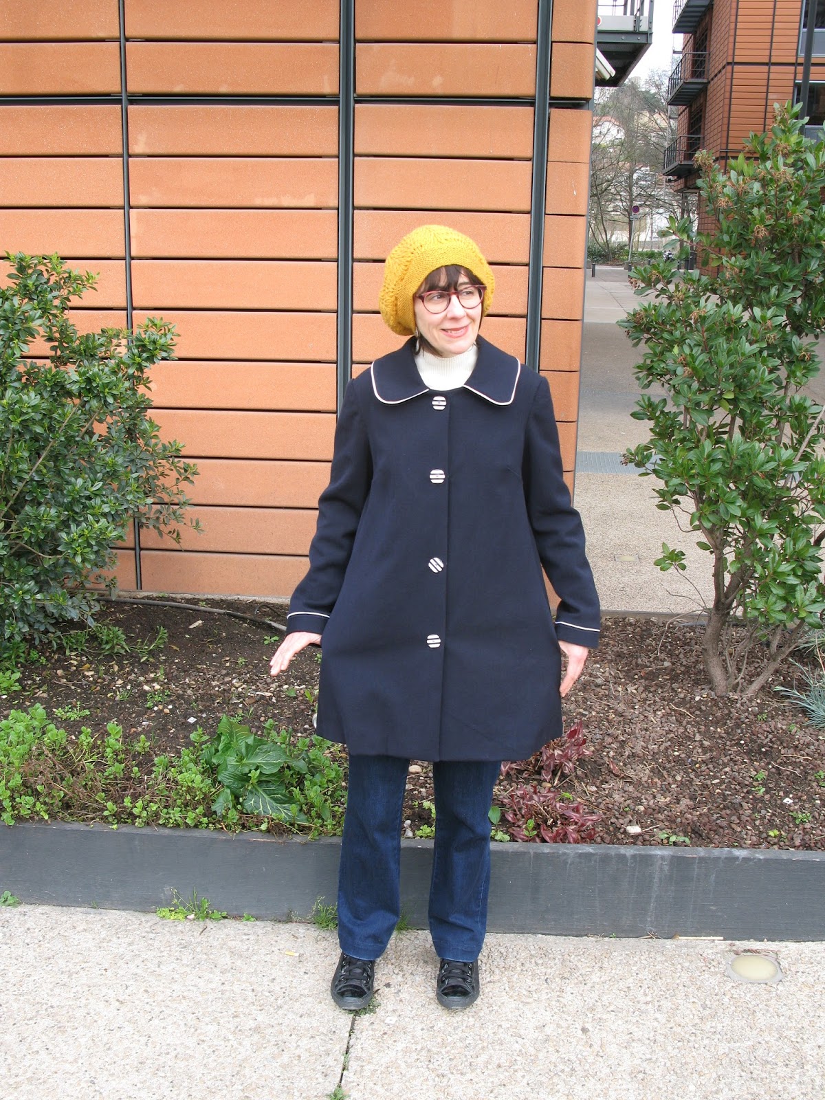 Double clic et vieilles dentelles: Un manteau Burda spécial "petites ...