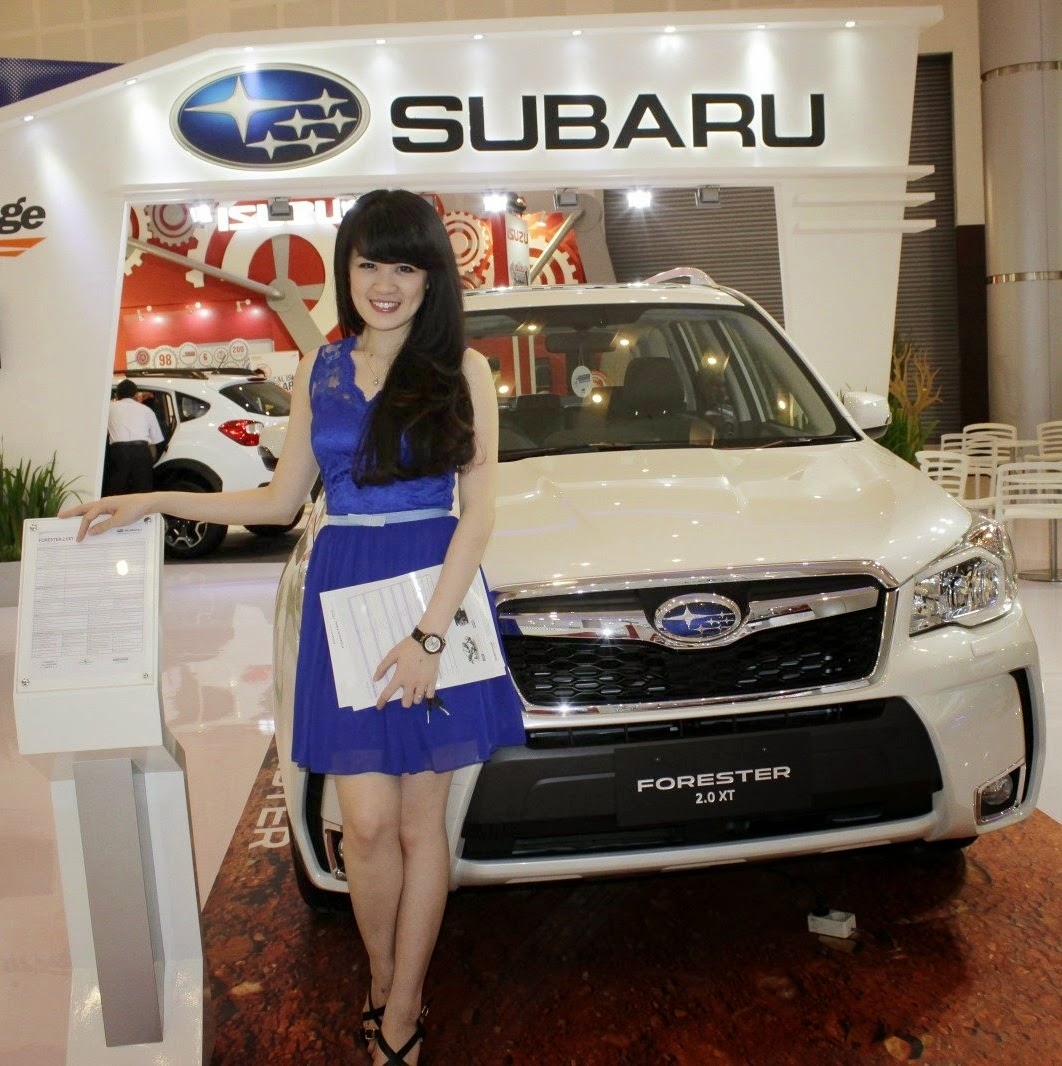 Kumpulan Foto SPG IIMS 2013 | Jualan Mobil