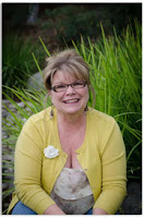 the moon from my attic: Eliciting Joy through Art - Artist Terri Conrad