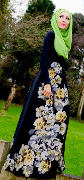 Hijab Fashion Style dengan Motif Bunga | Tutorial Hijab