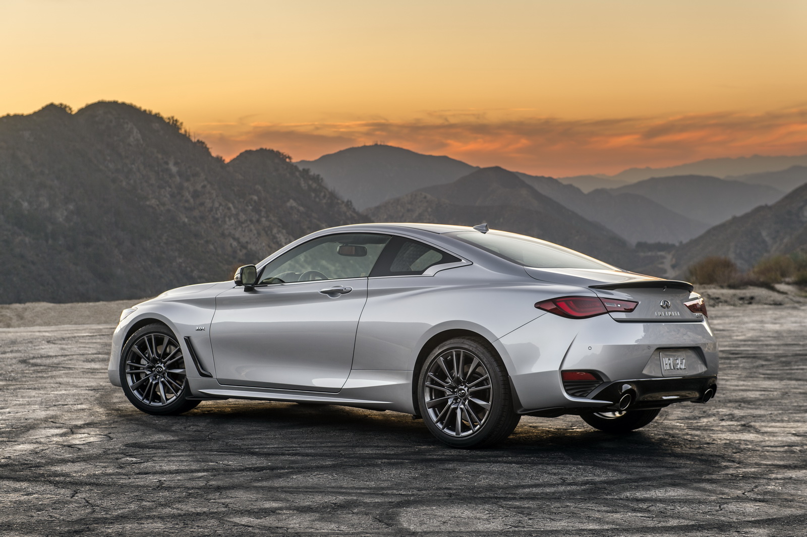 2017 Infiniti Q60 3.0t Sport Offers 300 HP From $49,205 | Carscoops