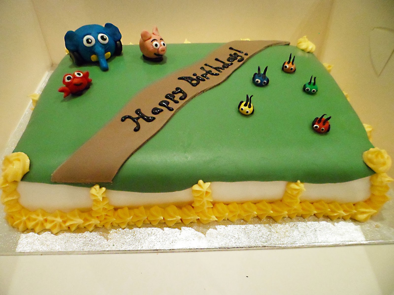 Jungle Junction Cake