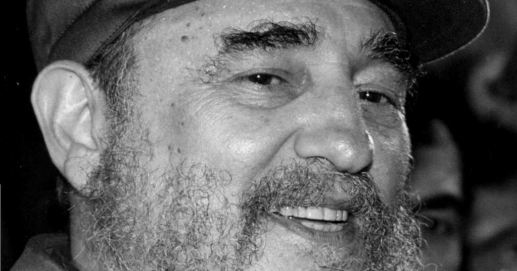 EL CUBO ORIENTAL: “Fidel es el Mundo”