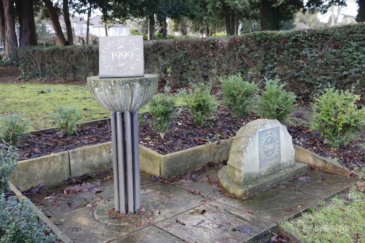 The Church Explorer: Wolvercote Cemetery