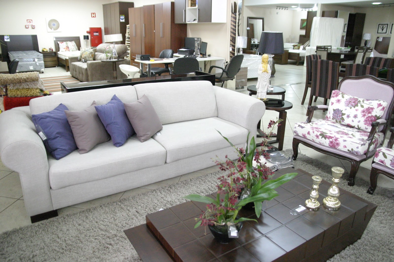 MÓVEIS CASA VERDE: Renovação de móveis