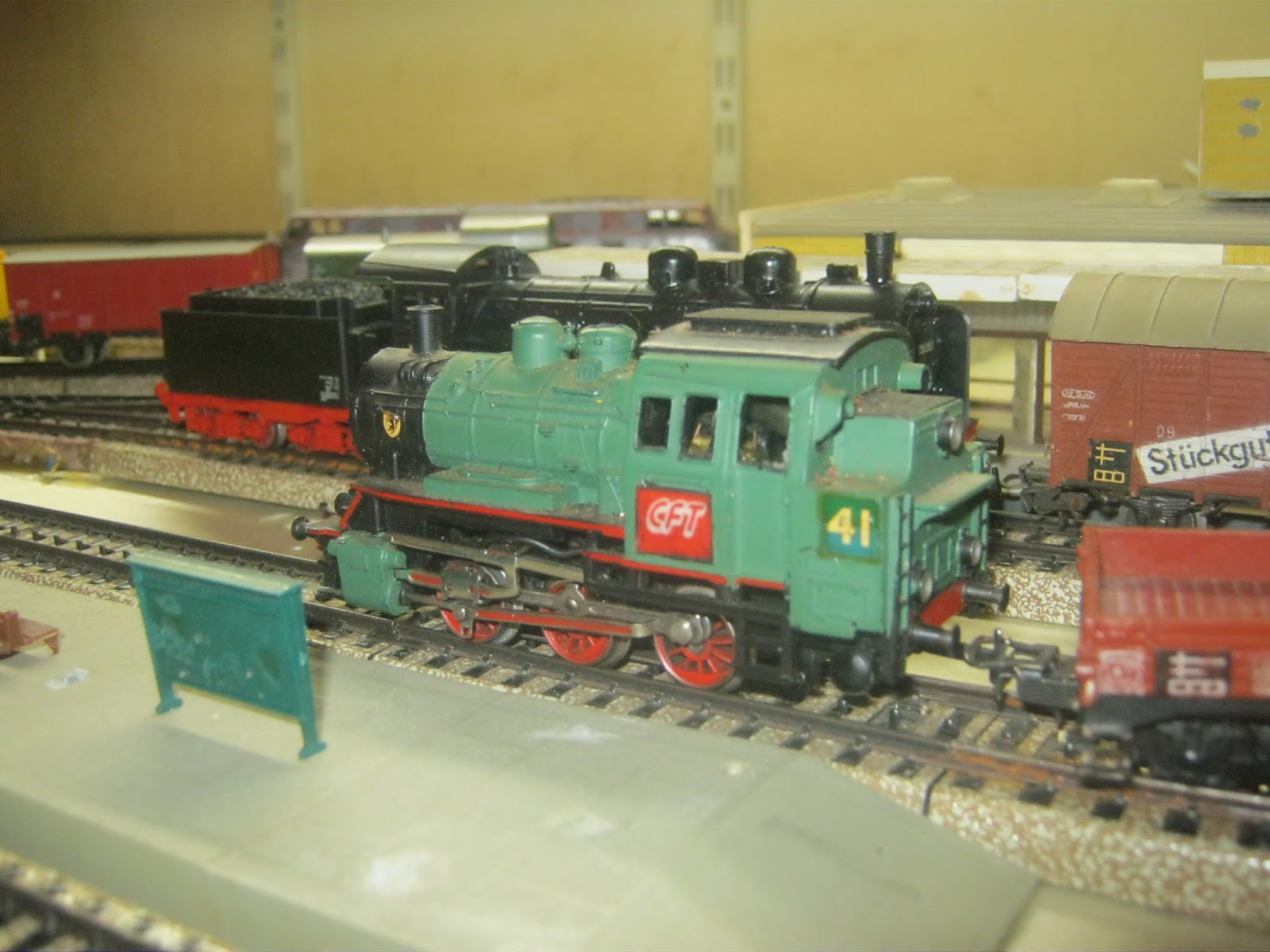 TRAIN LAYOUTS AND SMALL SCALE MODELS: mai 2017