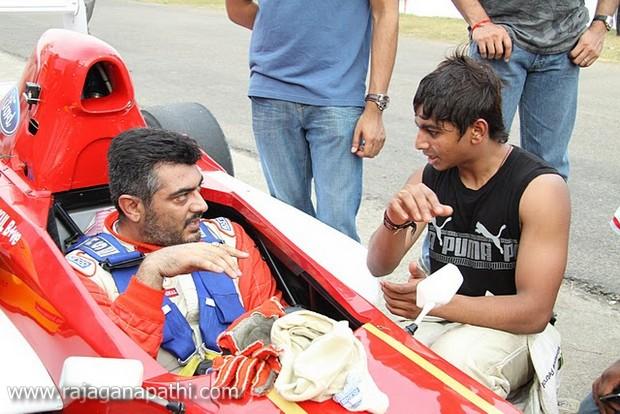 TAMIL ACTOR AJITH CAR RACE PHOTOS AND SHALINI AJITH PHOTO | GATEWAY TO ...