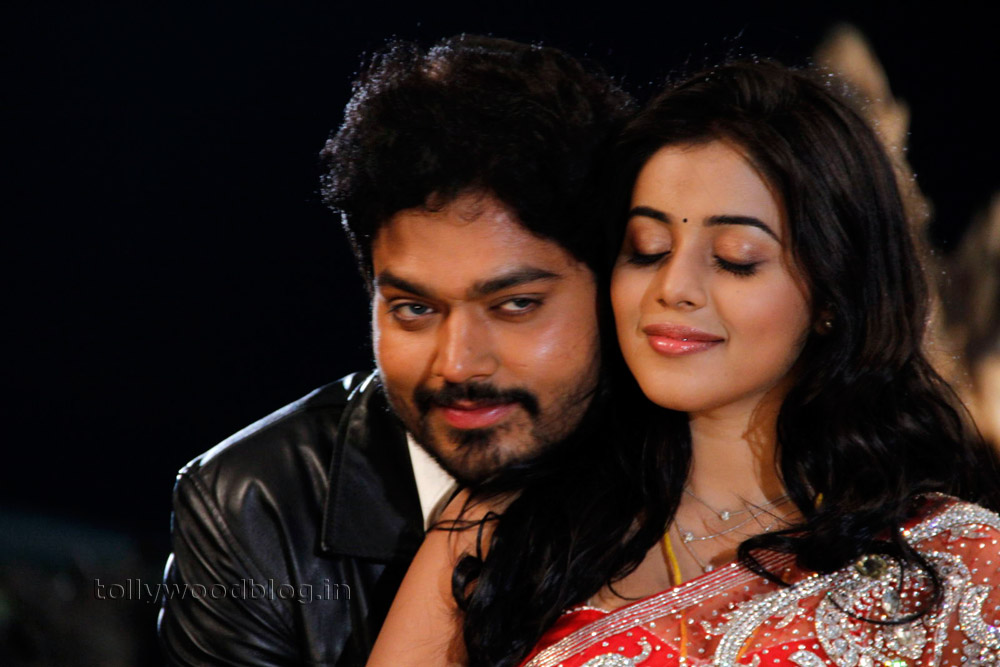 Telugulo Naku Nachani Padam Prema Movie Photos Gallery