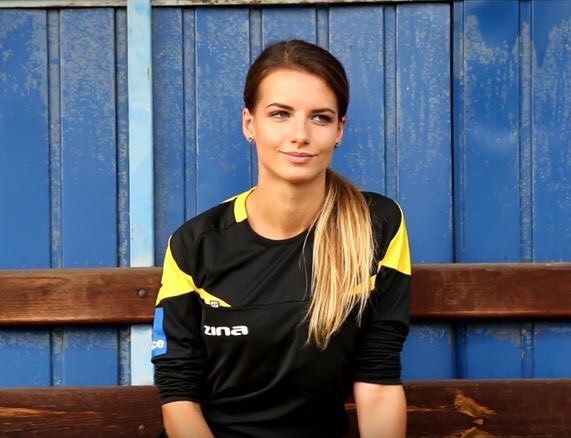 Gorgeous Polish referee Karolina Bojar causes stir online with her ...