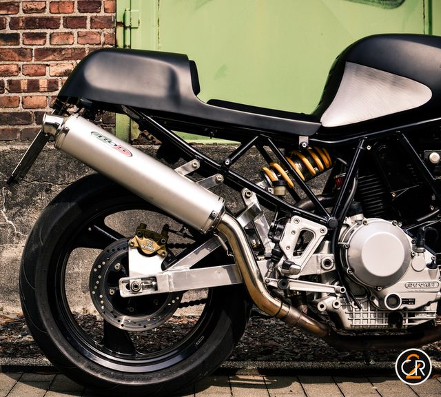 Il Ducatista - Desmo Magazine: Ducati 900 Supersport Cafe Racer