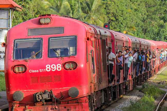 ஓமந்தை வரை புகையிரதப் பாதை புனரமைப்பு - pathivu