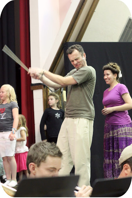 THE MUSIC MAN: THINK SYSTEM