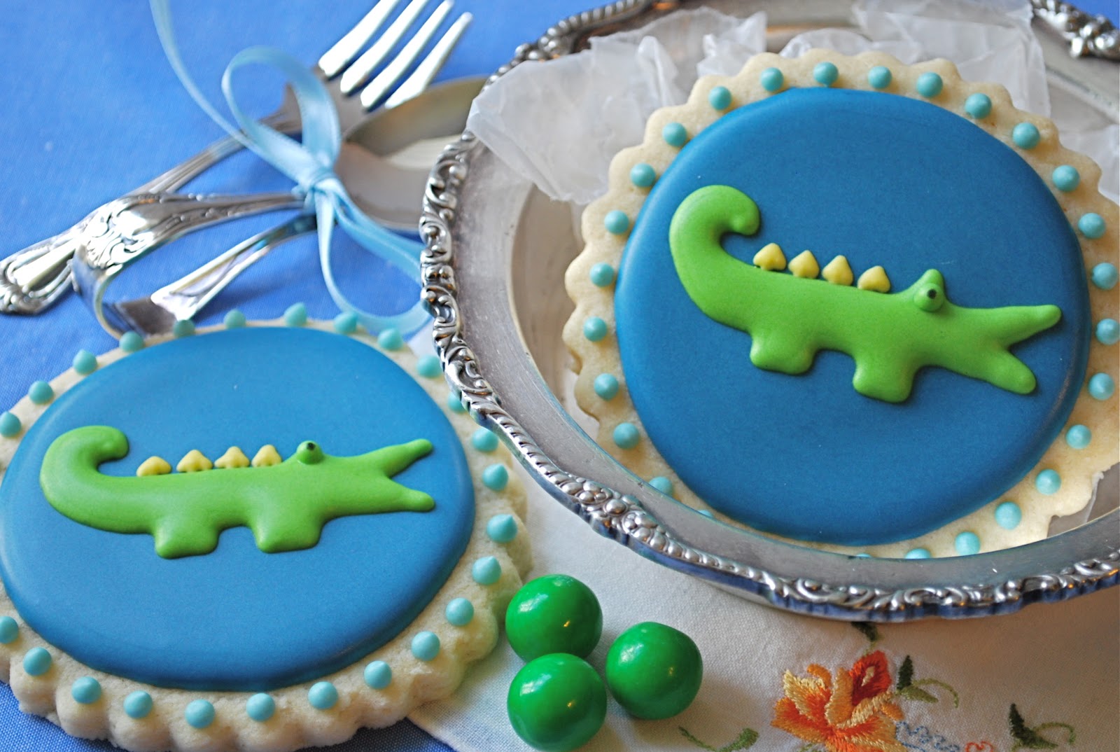 Sweet Goosie Girl: Preppy Gator and Monogram Cookies