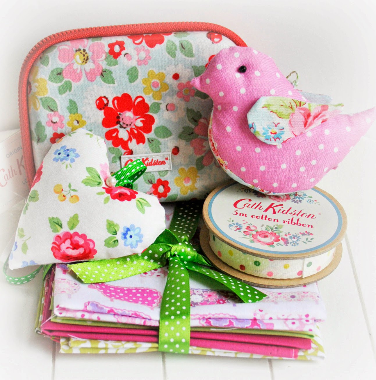 Helen Philipps: Spring Time Giveaway!