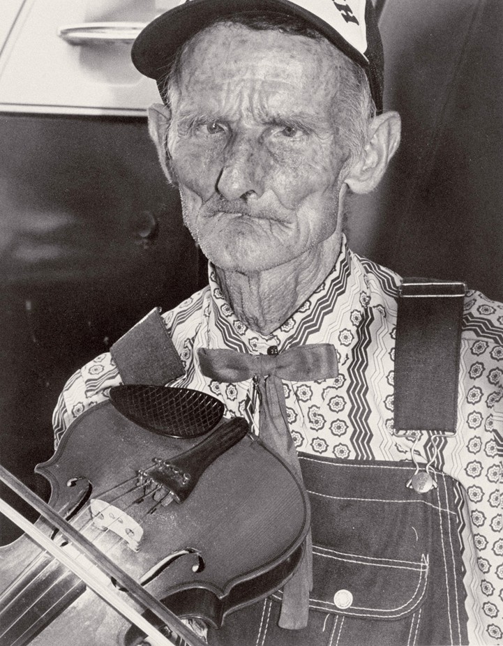 Fine Art of Photography: OLD TIMER WITH FIDDLE ©1992