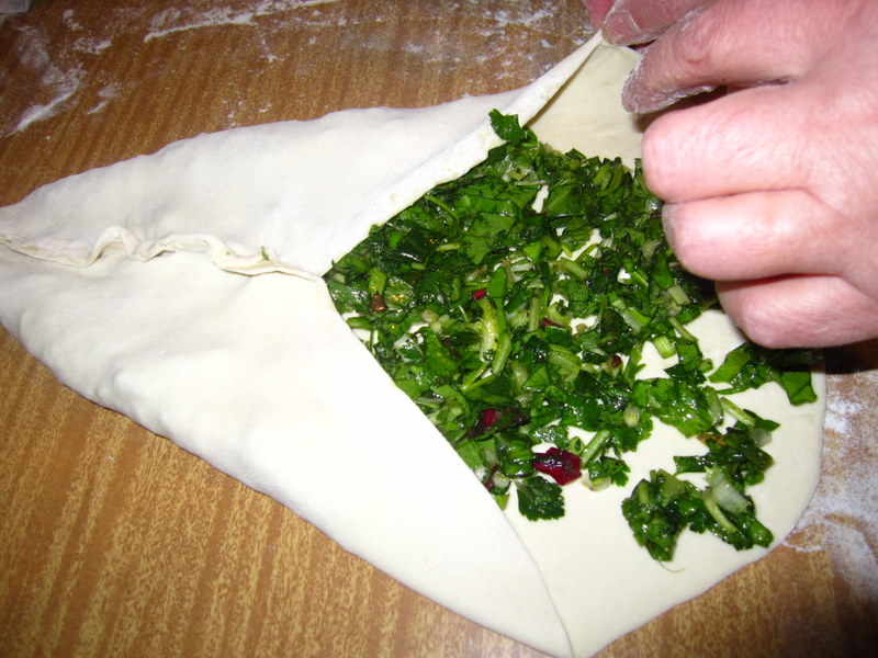 ՕԳՆԵՆՔ ՄԻՄՅԱՆՑ ԽՈՀԱՆՈՑՈՒՄ: Gutap / Գուտապ Կամ Կանաչեղենով Բլիթ