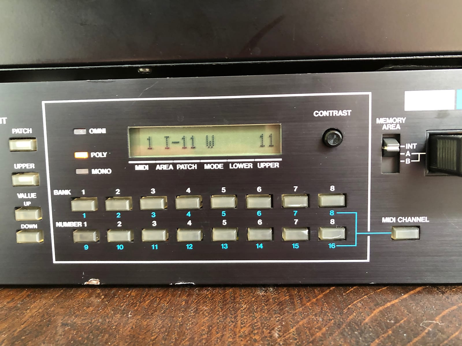 MATRIXSYNTH: Roland MKS-80 Super Jupiter with MPG-80 Programmer SN 552958