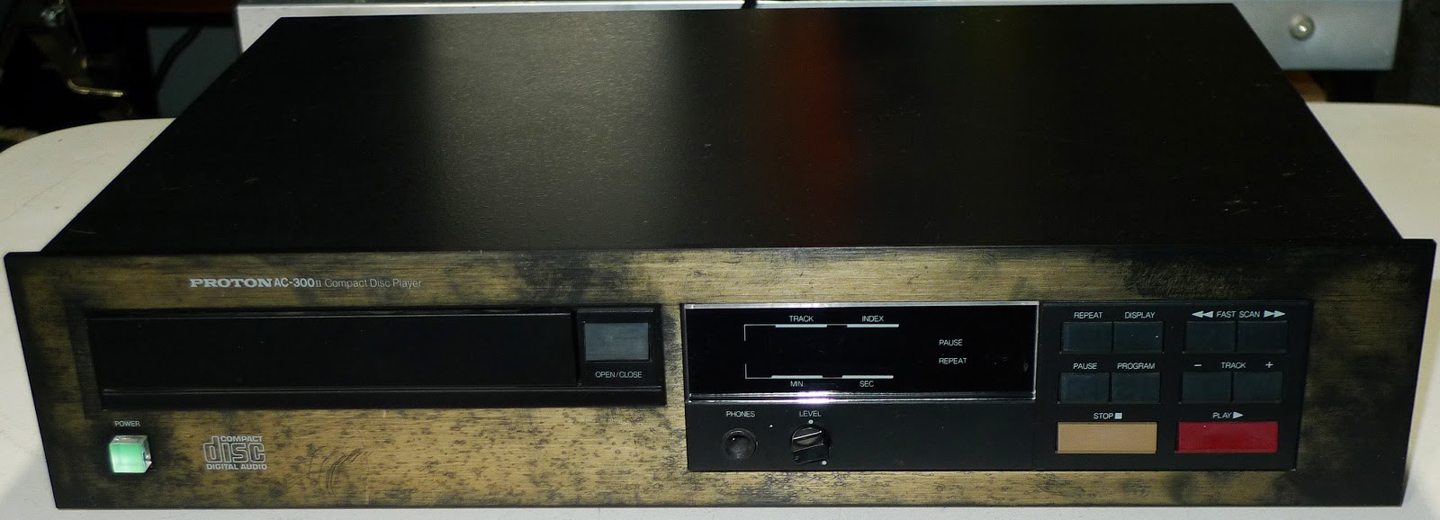 The Robb Collections: PROTON Audio, NAD and Dynaco are Cousins ...