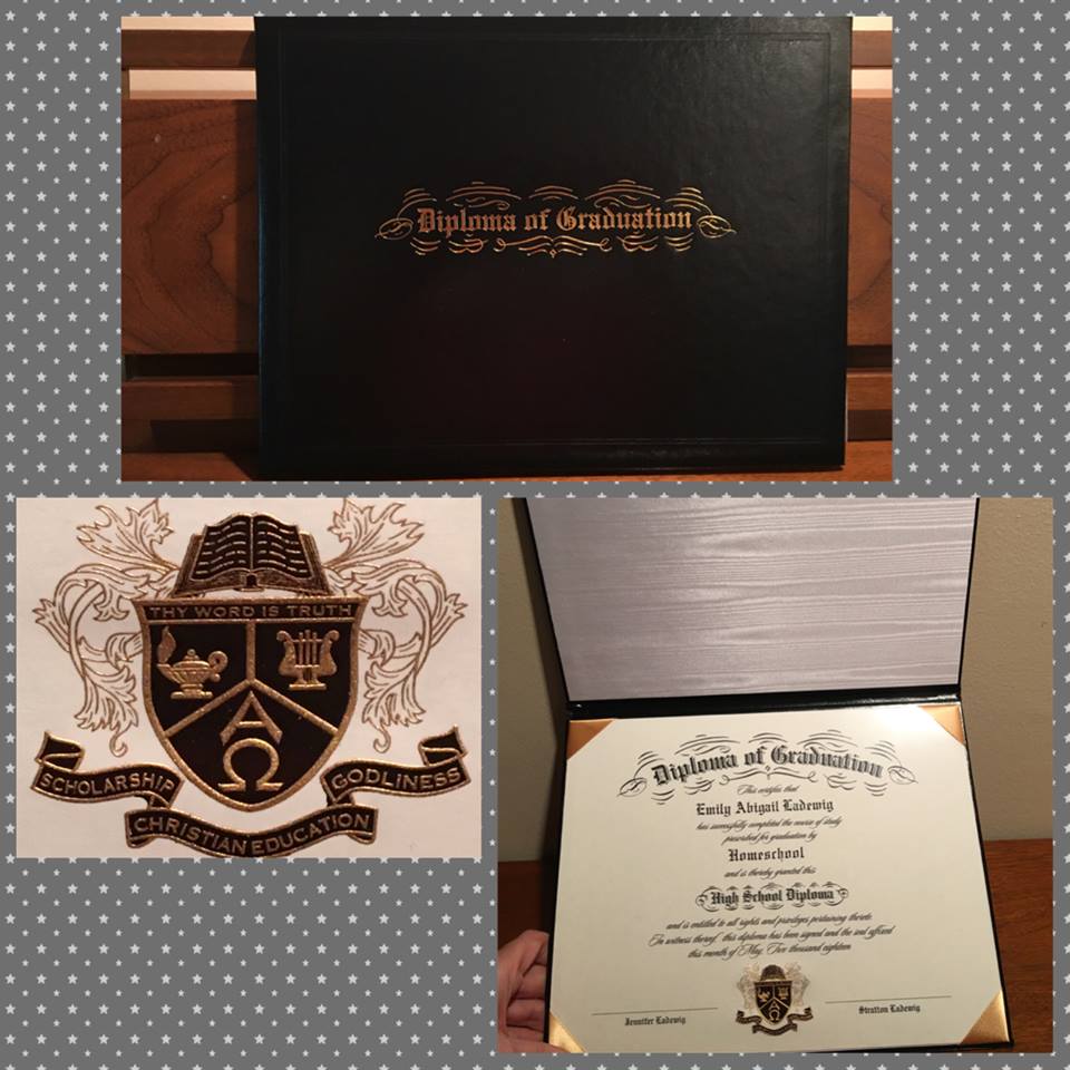 Homeschool Happenings: HomeschoolDiploma.com