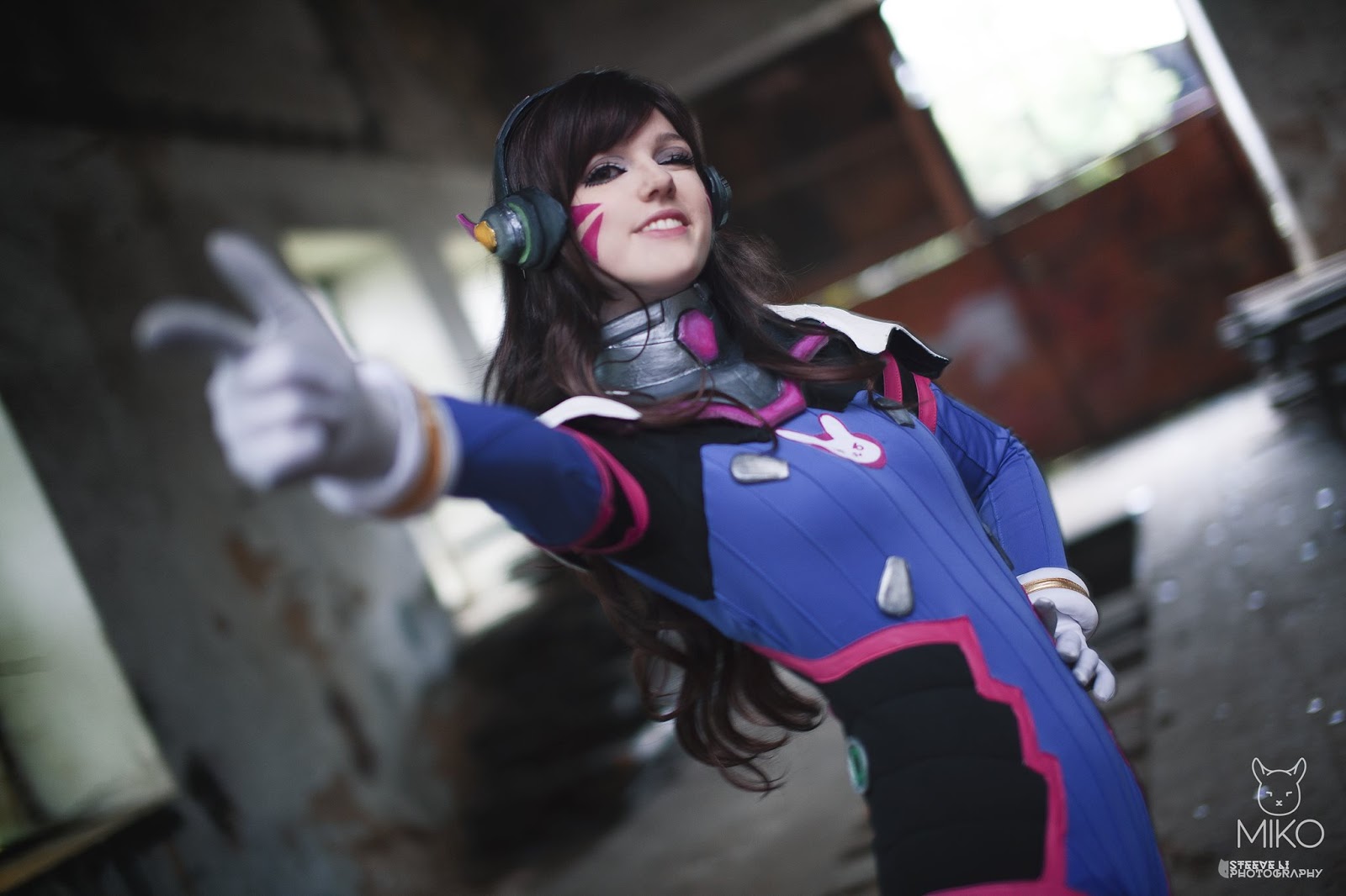 Calvin's Canadian Cave of Coolness: Mega Cosplay This Week