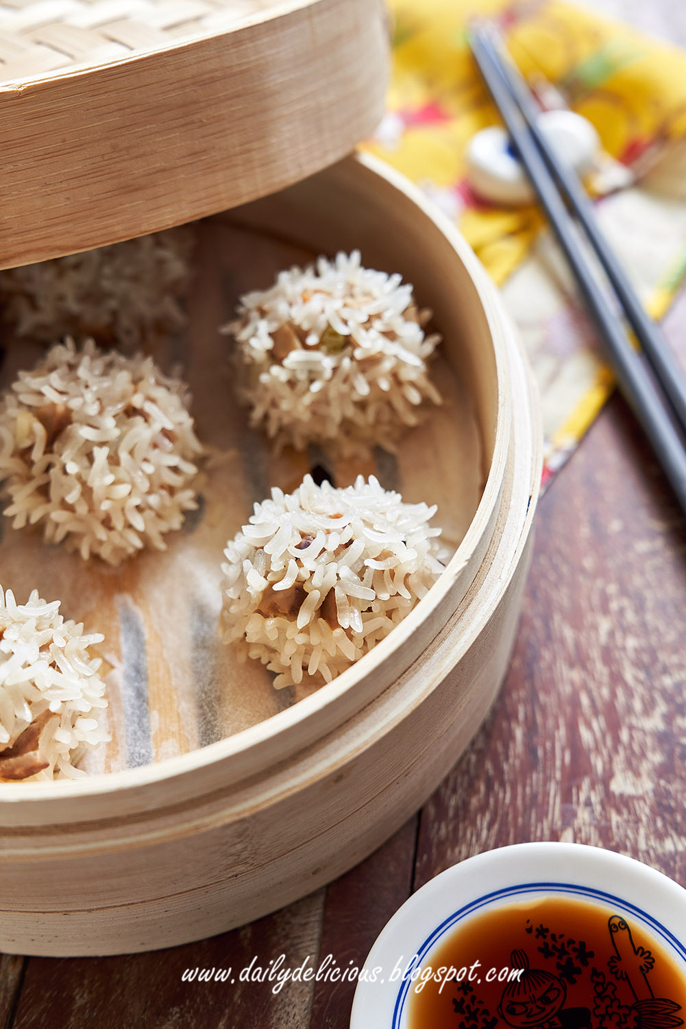 dailydelicious: Pearl Balls ( 珍珠丸子) Meatballs with Sticky Rice