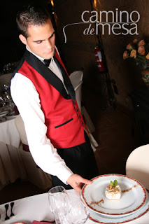 LA COCINA ACTUAL: SERVICIO AMERICANO