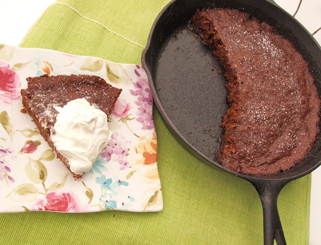 The Alchemist: Ginger-Molasses Skillet Cake