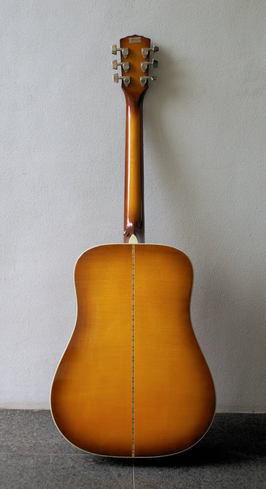 Noud's Guitar Collection: Alfesta / Alpha Musical Instruments / Martin D28