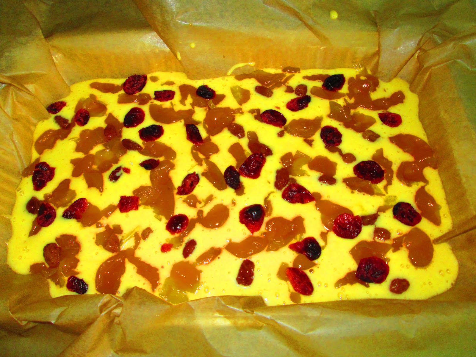 VULPEA COFETAR: PRAJITURA CU CORCODUSE SI MERISOARE