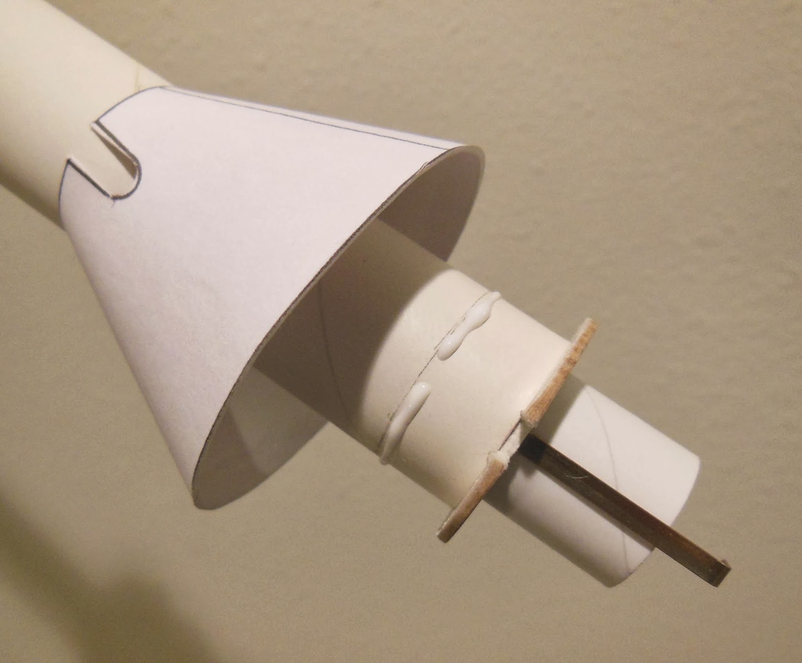 Model Rocket Building: Red River Rocketry Starliner DST, Part 5, Shroud ...