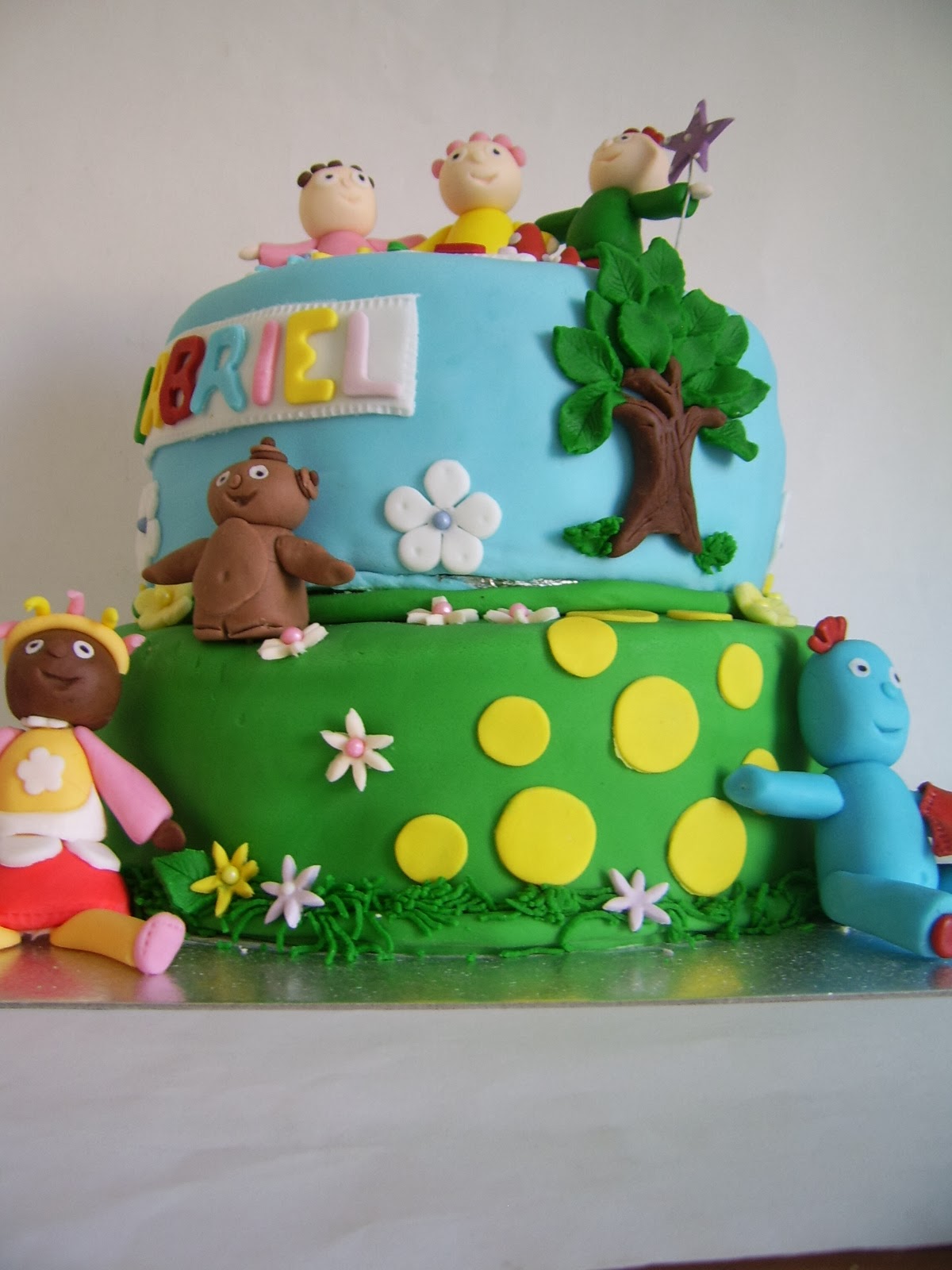 irenafoods: In the night garden cake - Tort In the night garden - Torta ...
