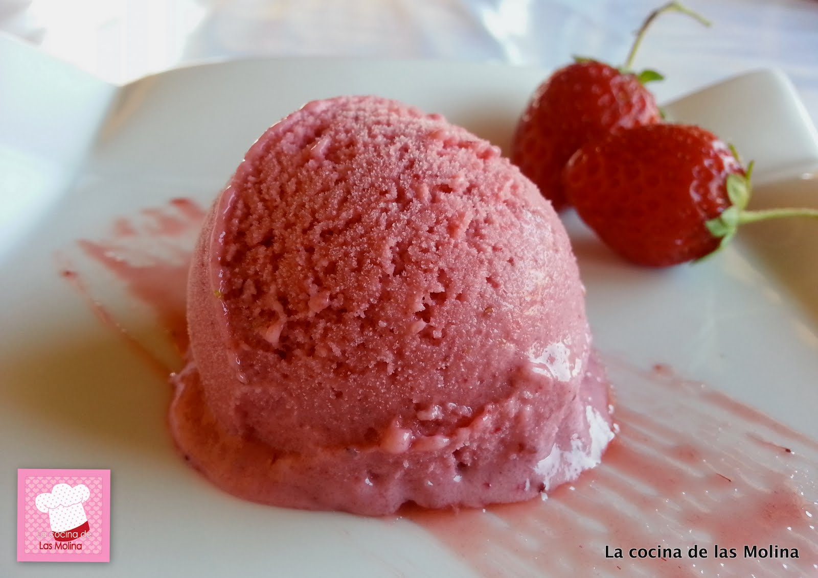 La cocina de las Molina: Helado de fresas y leche condensada